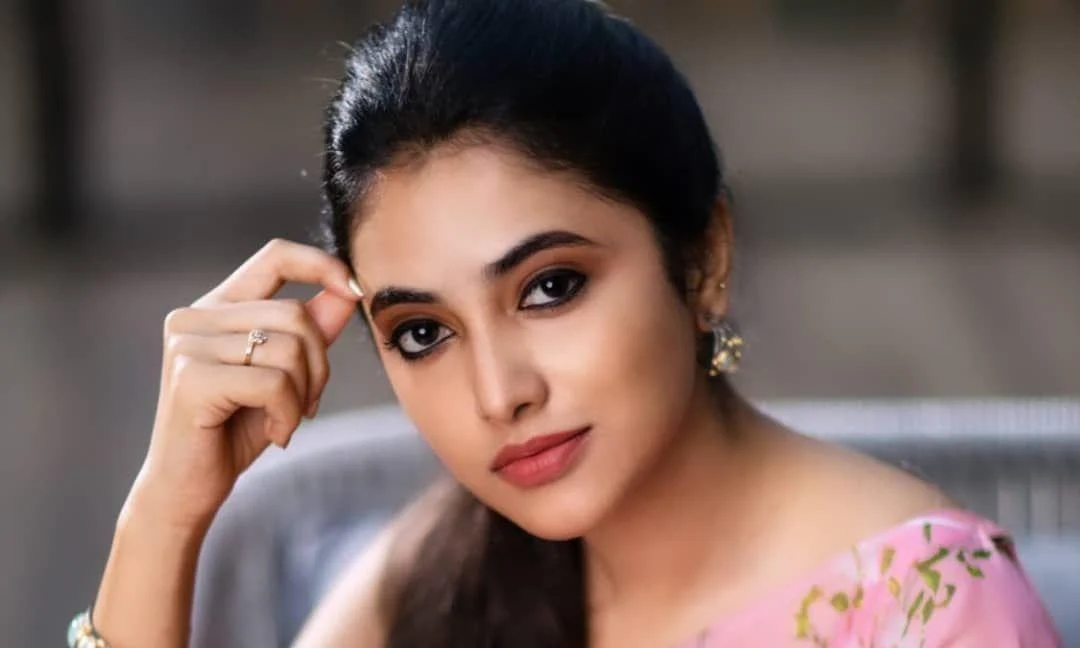 Priyanka Mohan Biography, Age, Relationship, Family, Career, Net Worth