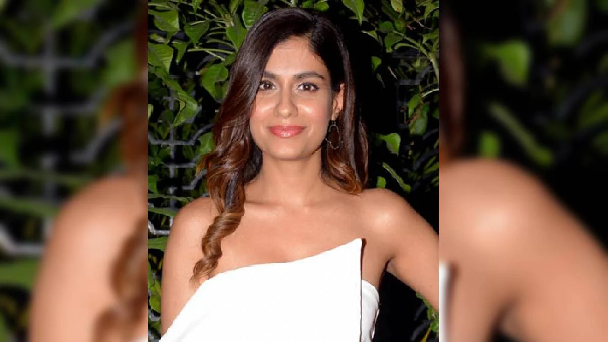 Shreya Dhanwanthary Biography, Age, Husband, Family, Career, Net Worth