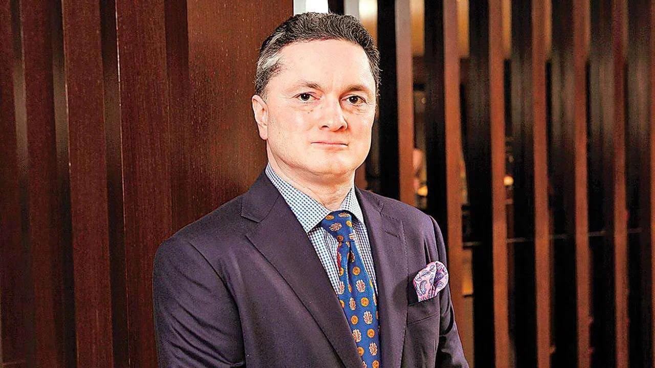 Gautam Singhania Biography, Age, Family, Education, Career, Controversy ...