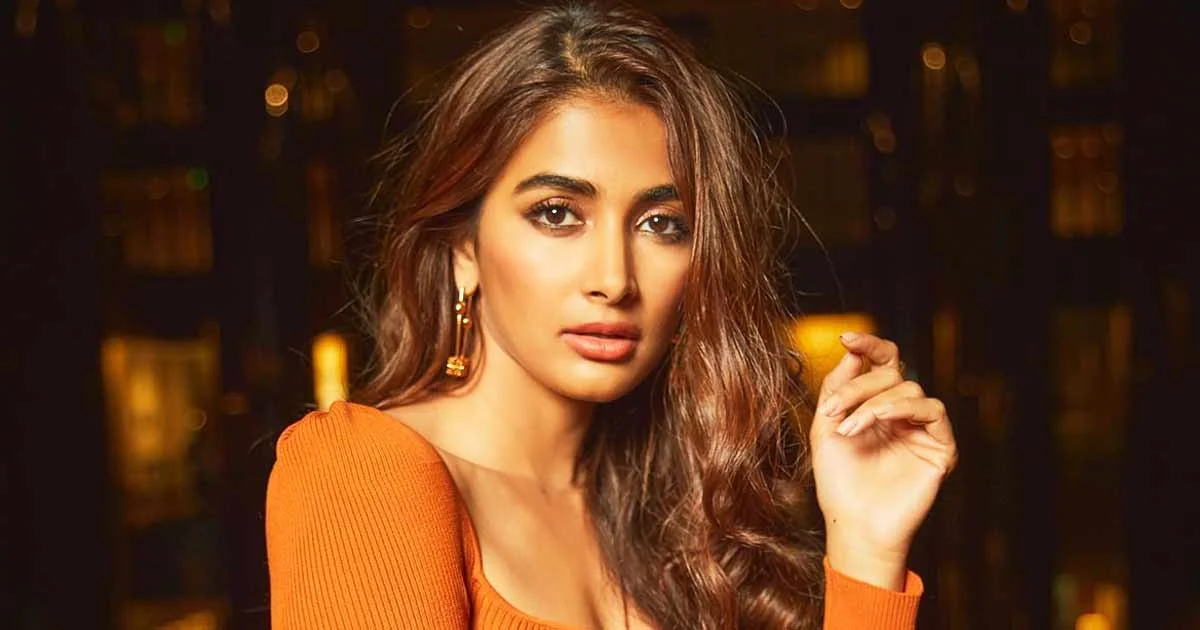 Pooja Hegde Biography, Age, Family, Career, Net Worth and More